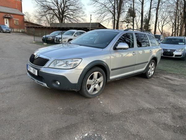 Серый Шкода Октавия 2009 в Рига, объемом двигателя 2.00 л и пробегом 407 тыс. км за 3995 €, фото 4 на AUTOMOTO.COM.LV