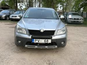 Серый Шкода Октавия 2009 в Гробиня, объемом двигателя 2.00 л и пробегом 407 тыс. км за 3995 €, фото 3 на AUTOMOTO.COM.LV