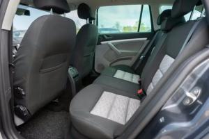 Grey Skoda Octavia 2009 in Liepaja, with an engine capacity of 1.80 L and mileage of 231 thousand km for 5700 €, photo 9 on AUTOMOTO.COM.LV