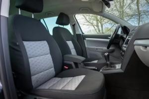 Grey Skoda Octavia 2009 in Liepaja, with an engine capacity of 1.80 L and mileage of 231 thousand km for 5700 €, photo 11 on AUTOMOTO.COM.LV