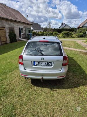 Grey Skoda Octavia 2009 in Rokiskis, with an engine capacity of 1.90 L and mileage of 342 thousand km for 1750 €, photo 14 on AUTOMOTO.COM.LV