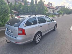 Grey Skoda Octavia 2009 in Klaipeda, with an engine capacity of 1.90 L and mileage of 300 thousand km for 1850 €, photo 5 on AUTOMOTO.COM.LV