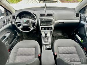 Pelēks Skoda Octavia 2009 Rīga, ar dzinēja tilpumu 1.90 L un nobraukumu 311 tūkst. km par 2590 €, foto 6 vietnē AUTOMOTO.COM.LV