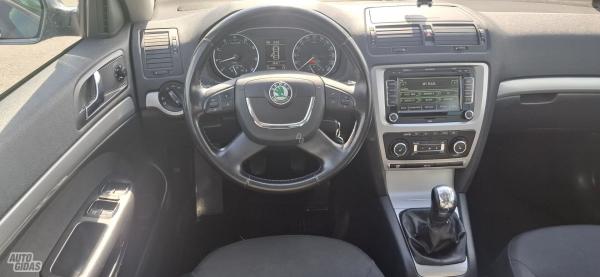 Grey Skoda Octavia 2009 in Marijampole, with an engine capacity of 1.80 L and mileage of 270 thousand km for 3600 €, photo 9 on AUTOMOTO.COM.LV