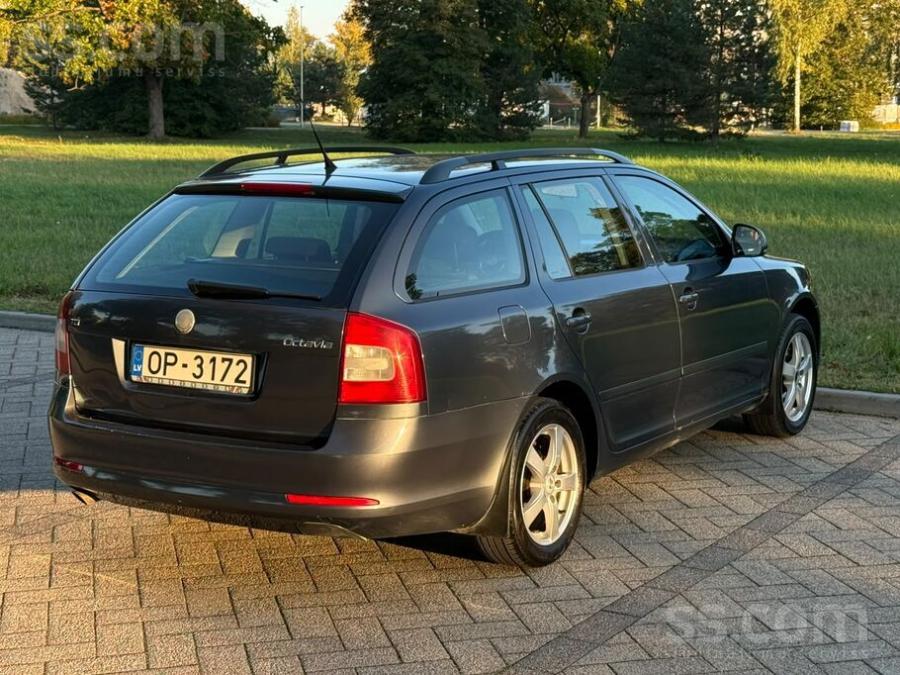 Серый Шкода Октавия 2009 в Рига, объемом двигателя 1.60 л и пробегом 0 тыс. км за 1790 €, фото 7 на AUTOMOTO.COM.LV