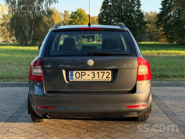 Шкода Октавия 2009 в Рига на AUTOMOTO.COM.LV Серый Шкода Октавия 2009 в Рига, объемом двигателя 1.60 л и пробегом 0 тыс. км за 1790 €, фото 9 на AUTOMOTO.COM.LV