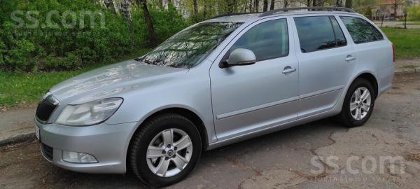 Pelēks Skoda Octavia 2010 Rīga, ar dzinēja tilpumu 1.60 L un nobraukumu 291 tūkst. km par 2650 €, foto 2 vietnē AUTOMOTO.COM.LV