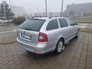 Pelēks Skoda Octavia 2010 Viļņa, ar dzinēja tilpumu 1.60 L un nobraukumu 232 tūkst. km par 3200 €, foto 4 vietnē AUTOMOTO.COM.LV