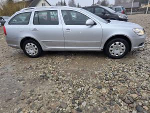Grey Skoda Octavia 2010 in Birzai, with an engine capacity of 1.20 L and mileage of 160 thousand km for 2650 €, photo 7 on AUTOMOTO.COM.LV