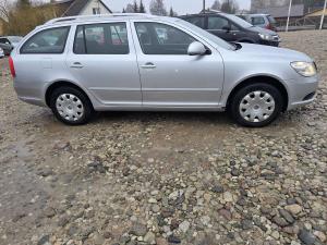 Grey Skoda Octavia 2010 in Birzai, with an engine capacity of 1.20 L and mileage of 160 thousand km for 2650 €, photo 8 on AUTOMOTO.COM.LV