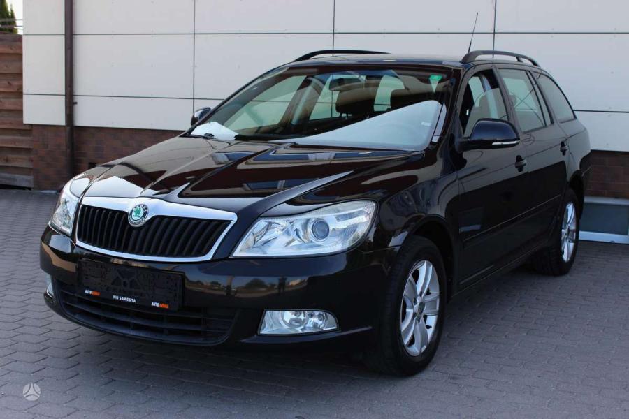Grey Skoda Octavia 2010 in Kretinga, with an engine capacity of 1.40 L and mileage of 259 thousand km for 4200 €, photo 2 on AUTOMOTO.COM.LV