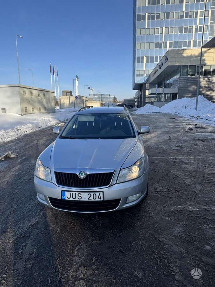 Pelēks Skoda Octavia 2010 Molėtai, ar dzinēja tilpumu 1.80 L un nobraukumu 272 tūkst. km par 2950 €, foto 13 vietnē AUTOMOTO.COM.LV