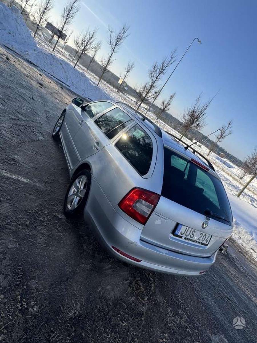 Pelēks Skoda Octavia 2010 Molėtai, ar dzinēja tilpumu 1.80 L un nobraukumu 272 tūkst. km par 2950 €, foto 16 vietnē AUTOMOTO.COM.LV