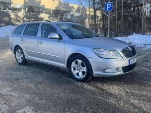 Pelēks Skoda Octavia 2010 Molėtai, ar dzinēja tilpumu 1.80 L un nobraukumu 273 tūkst. km par 2850 €, foto 4 vietnē AUTOMOTO.COM.LV