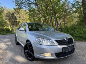 Grey Skoda Octavia 2010 in Vilnius, with an engine capacity of 1.60 L and mileage of 312 thousand km for 3500 €, photo 4 on AUTOMOTO.COM.LV