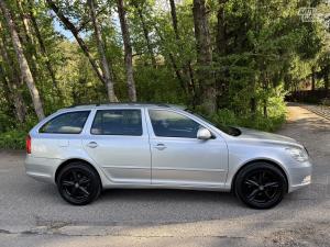 Grey Skoda Octavia 2010 in Vilnius, with an engine capacity of 1.60 L and mileage of 312 thousand km for 3500 €, photo 6 on AUTOMOTO.COM.LV