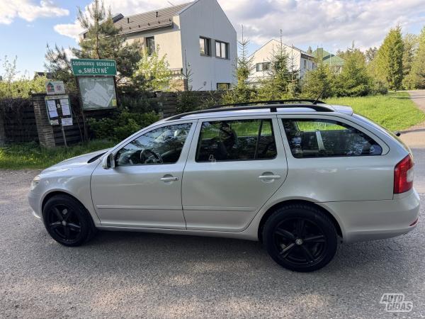 Pelēks Skoda Octavia 2010 Viļņa, ar dzinēja tilpumu 1.60 L un nobraukumu 312 tūkst. km par 3500 €, foto 9 vietnē AUTOMOTO.COM.LV