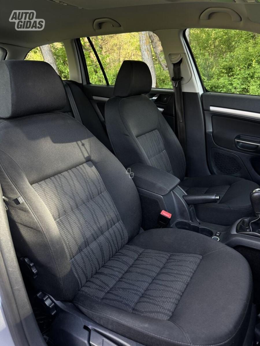 Grey Skoda Octavia 2010 in Vilnius, with an engine capacity of 1.60 L and mileage of 312 thousand km for 3500 €, photo 19 on AUTOMOTO.COM.LV