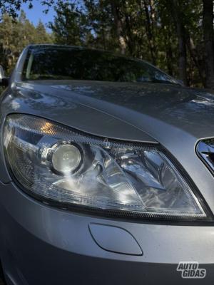 Grey Skoda Octavia 2010 in Vilnius, with an engine capacity of 1.60 L and mileage of 312 thousand km for 3500 €, photo 27 on AUTOMOTO.COM.LV