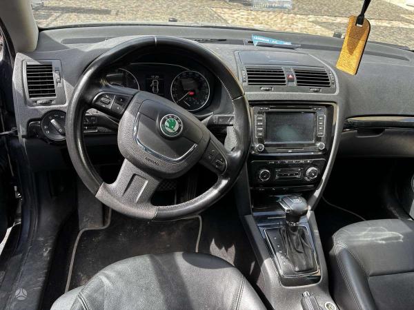 Pelēks Skoda Octavia 2010 Klaipėda, ar dzinēja tilpumu 1.80 L un nobraukumu 305 tūkst. km par 1850 €, foto 7 vietnē AUTOMOTO.COM.LV