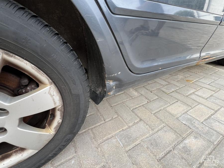 Pelēks Skoda Octavia 2010 Klaipėda, ar dzinēja tilpumu 1.60 L un nobraukumu 325 tūkst. km par 1300 €, foto 13 vietnē AUTOMOTO.COM.LV