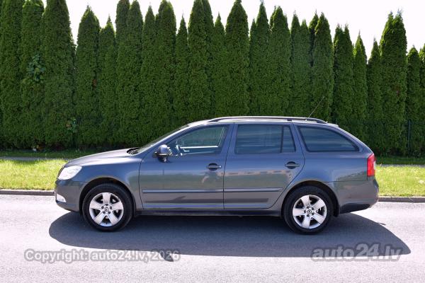 Pelēks Skoda Octavia 2010 Tartu, ar dzinēja tilpumu 1.40 L un nobraukumu 279 tūkst. km par 2999 €, foto 2 vietnē AUTOMOTO.COM.LV
