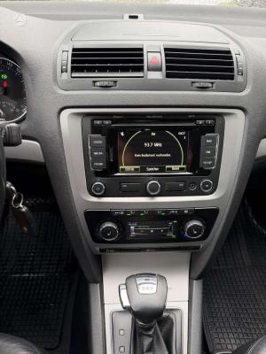 Pelēks Skoda Octavia 2010 Klaipėda, ar dzinēja tilpumu 1.20 L un nobraukumu 258 tūkst. km par 2150 €, foto 16 vietnē AUTOMOTO.COM.LV