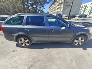 Pelēks Skoda Octavia 2010 Tallina, ar dzinēja tilpumu 2.00 L un nobraukumu 401 tūkst. km par 2999 €, foto 15 vietnē AUTOMOTO.COM.LV