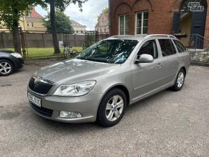 Grey Skoda Octavia 2010 in Klaipeda, with an engine capacity of 1.60 L and mileage of 296 thousand km for 3100 €, photo  on AUTOMOTO.COM.LV