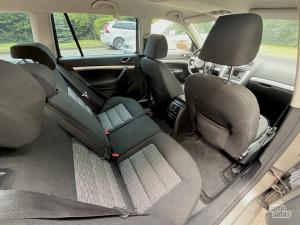 Pelēks Skoda Octavia 2010 Klaipėda, ar dzinēja tilpumu 1.60 L un nobraukumu 296 tūkst. km par 3100 €, foto 13 vietnē AUTOMOTO.COM.LV