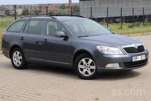 Grey Skoda Octavia 2010 in Riga, with an engine capacity of 1.60 L and mileage of 0 thousand km for 3450 €, photo 3 on AUTOMOTO.COM.LV