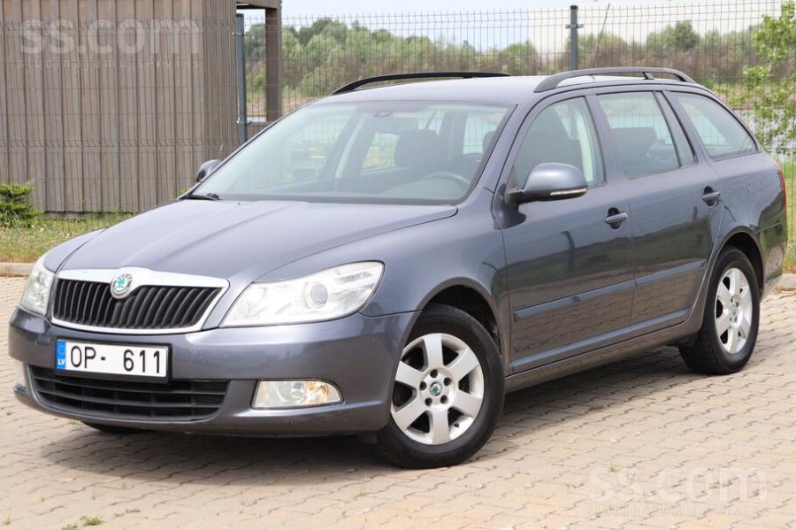 Grey Skoda Octavia 2010 in Riga, with an engine capacity of 1.60 L and mileage of 0 thousand km for 3450 €, photo 6 on AUTOMOTO.COM.LV