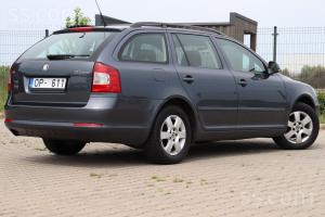 Grey Skoda Octavia 2010 in Riga, with an engine capacity of 1.60 L and mileage of 0 thousand km for 3450 €, photo 9 on AUTOMOTO.COM.LV