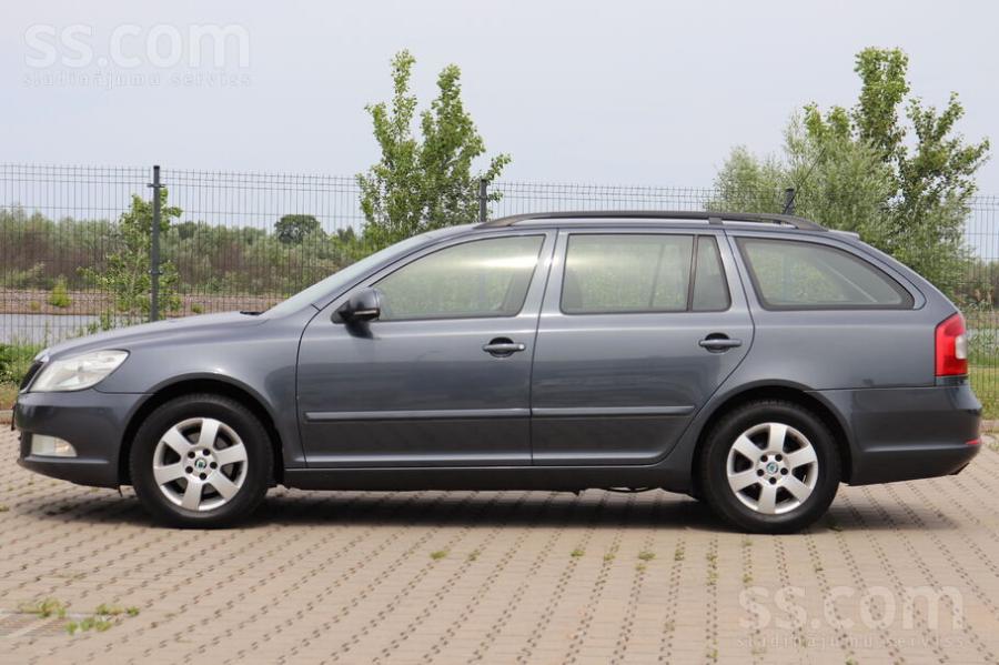 Grey Skoda Octavia 2010 in Riga, with an engine capacity of 1.60 L and mileage of 0 thousand km for 3450 €, photo 13 on AUTOMOTO.COM.LV