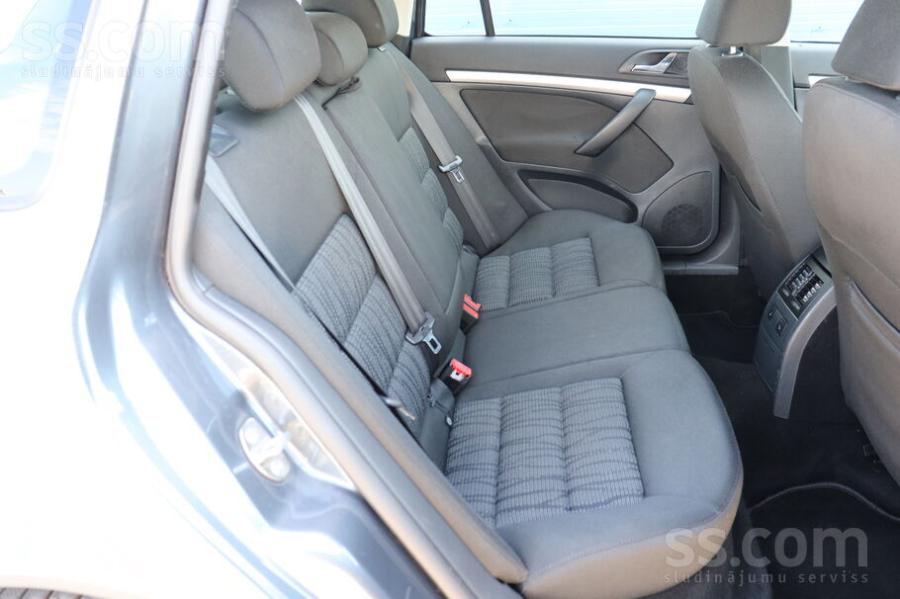 Grey Skoda Octavia 2010 in Riga, with an engine capacity of 1.60 L and mileage of 0 thousand km for 3450 €, photo 20 on AUTOMOTO.COM.LV