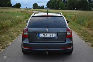 Pelēks Skoda Octavia 2010 Panevēža, ar dzinēja tilpumu 1.97 L un nobraukumu 359 tūkst. km par 4100 €, foto 4 vietnē AUTOMOTO.COM.LV