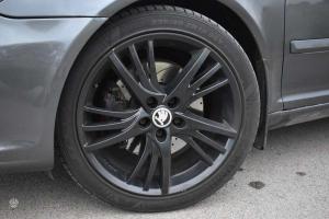 Pelēks Skoda Octavia 2010 Panevēža, ar dzinēja tilpumu 1.97 L un nobraukumu 359 tūkst. km par 4100 €, foto 10 vietnē AUTOMOTO.COM.LV
