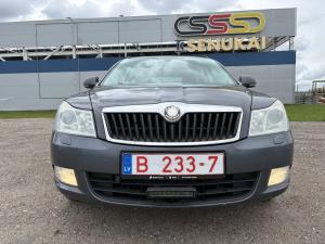Pelēks Skoda Octavia 2010 Daugavpils, ar dzinēja tilpumu 1.60 L un nobraukumu 285 tūkst. km par 3650 €, foto 9 vietnē AUTOMOTO.COM.LV