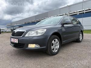 Grey Skoda Octavia 2010 in Daugavpils, with an engine capacity of 1.60 L and mileage of 285 thousand km for 3650 €, photo  on AUTOMOTO.COM.LV