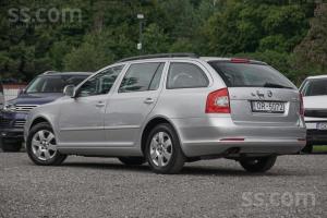 Pelēks Skoda Octavia 2010 Rīga, ar dzinēja tilpumu 1.80 L un nobraukumu 141 tūkst. km par 4990 €, foto 4 vietnē AUTOMOTO.COM.LV
