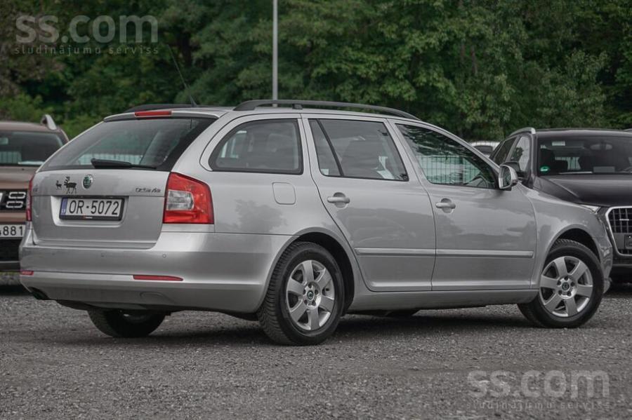 Pelēks Skoda Octavia 2010 Rīga, ar dzinēja tilpumu 1.80 L un nobraukumu 141 tūkst. km par 4990 €, foto 5 vietnē AUTOMOTO.COM.LV
