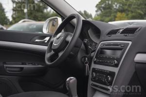 Pelēks Skoda Octavia 2010 Rīga, ar dzinēja tilpumu 1.80 L un nobraukumu 141 tūkst. km par 4990 €, foto 7 vietnē AUTOMOTO.COM.LV