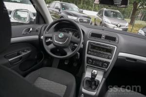 Pelēks Skoda Octavia 2010 Rīga, ar dzinēja tilpumu 1.80 L un nobraukumu 141 tūkst. km par 4990 €, foto 8 vietnē AUTOMOTO.COM.LV