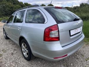 Grey Skoda Octavia 2010 in Kaunas, with an engine capacity of 1.39 L and mileage of 204 thousand km for 4250 €, photo 9 on AUTOMOTO.COM.LV