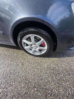 Pelēks Skoda Octavia 2010 Marijampole, ar dzinēja tilpumu 1.97 L un nobraukumu 268 tūkst. km par 4150 €, foto 7 vietnē AUTOMOTO.COM.LV