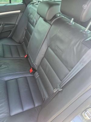 Pelēks Skoda Octavia 2010 Marijampole, ar dzinēja tilpumu 1.97 L un nobraukumu 268 tūkst. km par 4150 €, foto 11 vietnē AUTOMOTO.COM.LV