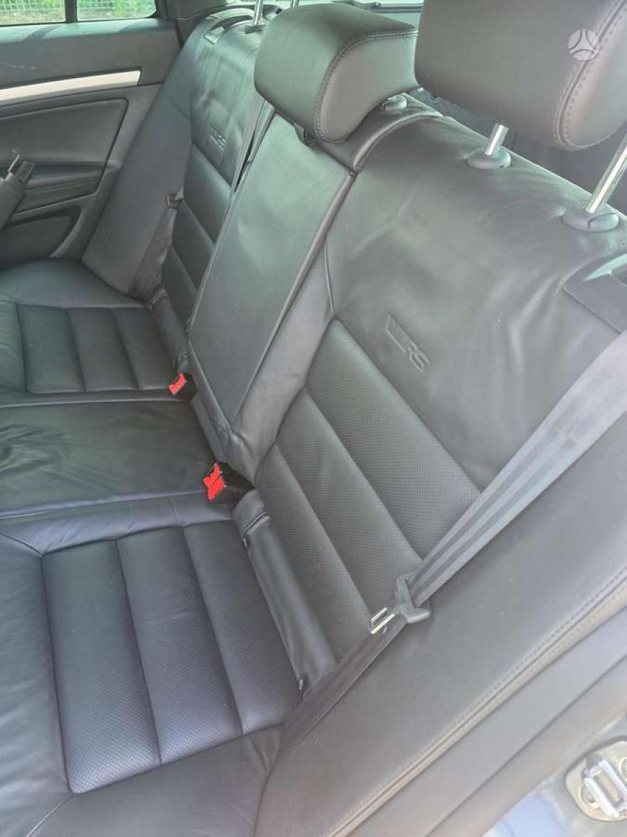 Pelēks Skoda Octavia 2010 Marijampole, ar dzinēja tilpumu 1.97 L un nobraukumu 268 tūkst. km par 4150 €, foto 11 vietnē AUTOMOTO.COM.LV