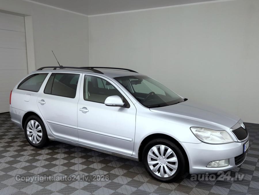 Pelēks Skoda Octavia 2010 Tallina, ar dzinēja tilpumu 1.80 L un nobraukumu 345 tūkst. km par 1699 €, foto 1 vietnē AUTOMOTO.COM.LV
