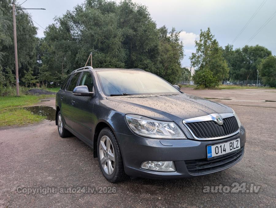 Pelēks Skoda Octavia 2010 Tallina, ar dzinēja tilpumu 1.80 L un nobraukumu 276 tūkst. km par 2500 €, foto 4 vietnē AUTOMOTO.COM.LV