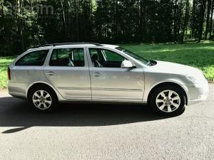 Pelēks Skoda Octavia 2010 Ogre, ar dzinēja tilpumu 1.60 L un nobraukumu 382 tūkst. km par 1500 €, foto 10 vietnē AUTOMOTO.COM.LV